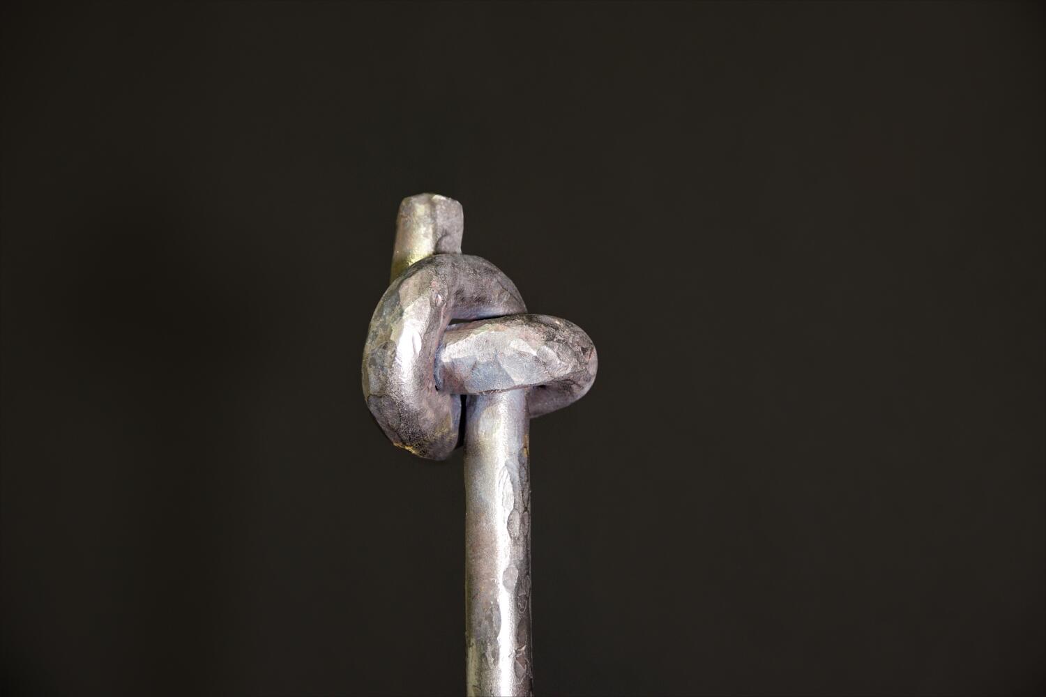 Knoten aus 30 mm dickem Rundeisen geschmiedet
